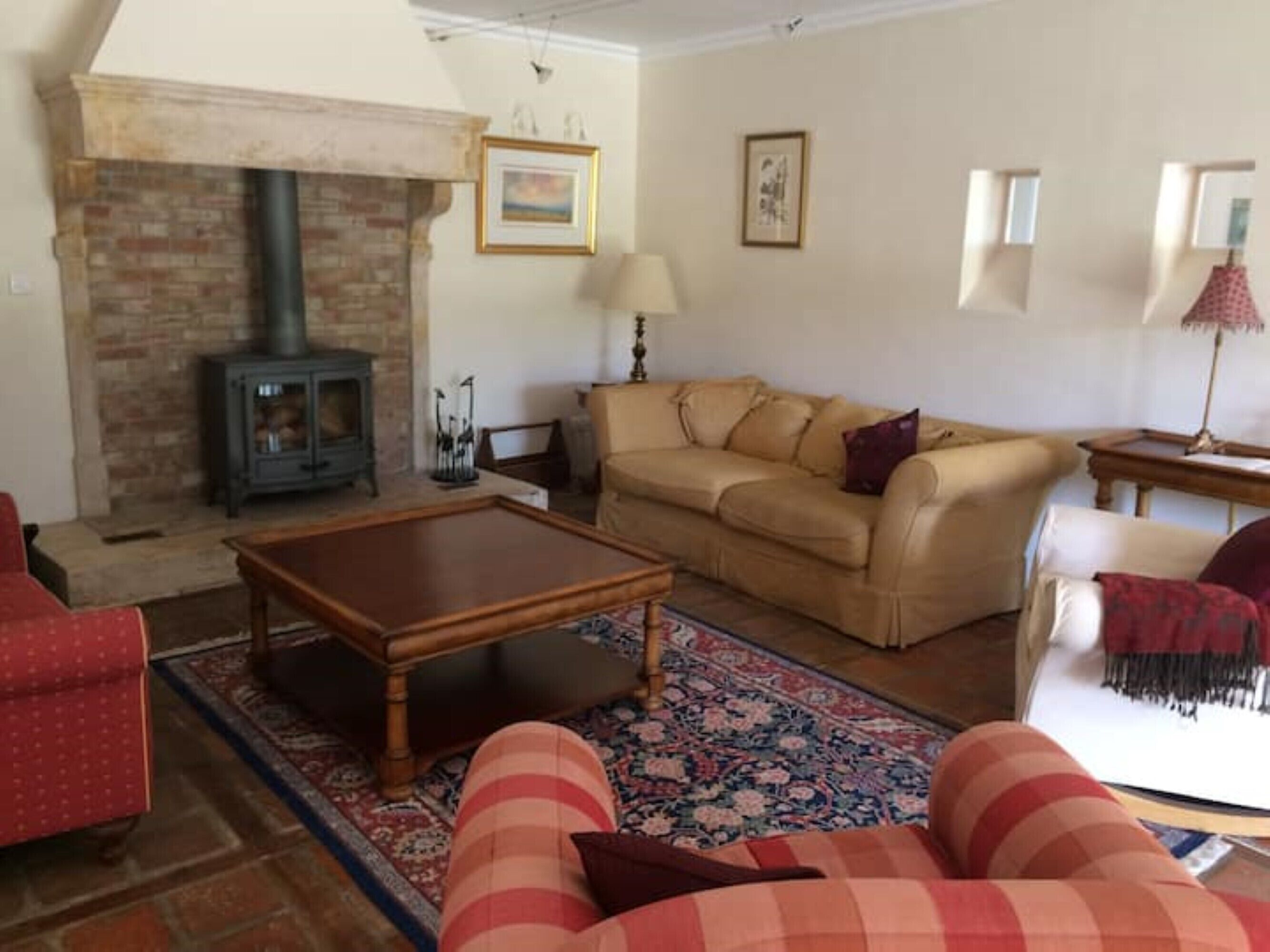 Traditional Beaujolais Farmhouse With Private Pool - Sleeps 8 - Ibis Villefranche Sur Saone