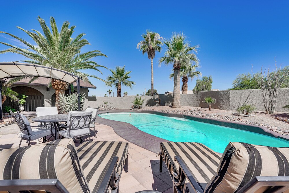 5 Mi To Beach: Poolside Paradise In Lake Havasu! - Lake Havasu City, AZ