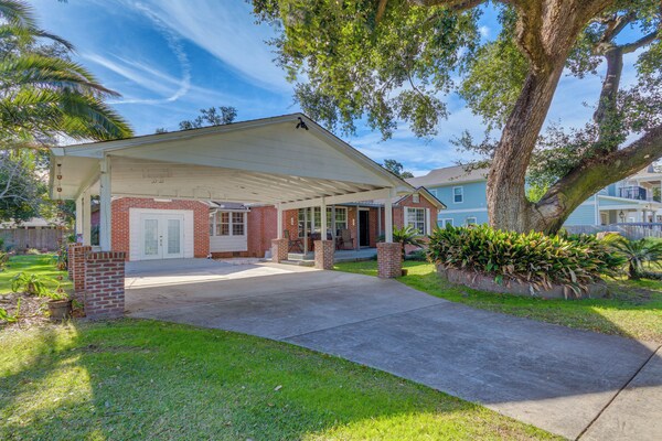 Pensacola Home In Historic East Hill Neighborhood - Pensacola, FL