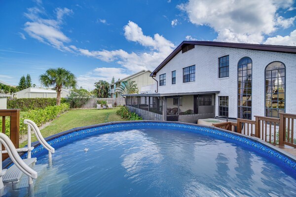 Moon Beach Manor W/ Private Pool & Hot Tub! - Cocoa Beach, FL