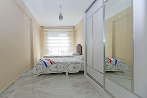 Vila família | 4 quartos, ferros/tábuas de passar roupa, Wi-Fi de cortesia