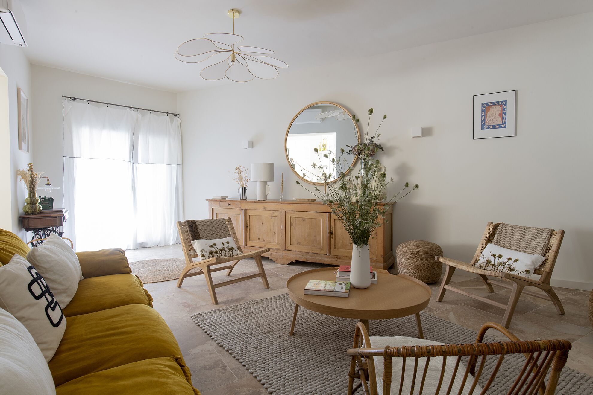 Maison En Plein Coeur Du Village - Camargue