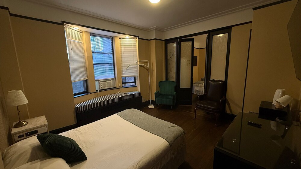 Premium Hotel Room with 2 Bedrooms at Central Manhattan - Nueva York | Vrbo