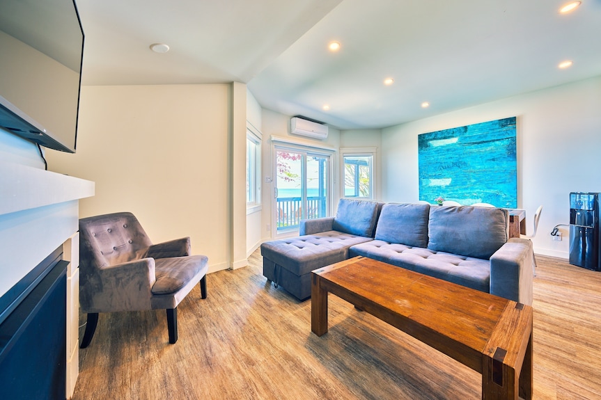 Cottage 12: Beachfront Cottage Escape - Lake Erie, PA