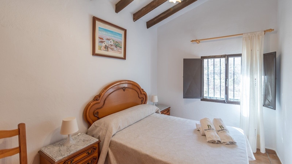 Casa Esperanza Sedella by Ruralidays - Sedella | Vrbo