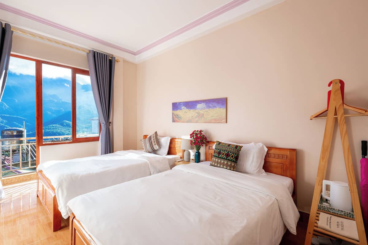 Quarto duplo superior, sacada, vista para a montanha | Roupas de cama antialérgicas