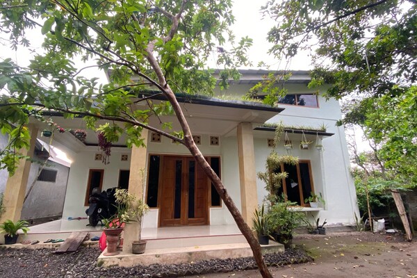 Hotel O Kebun Manis Homestay Near Lapangan Bola Volly Batu Kumbung - Lombok
