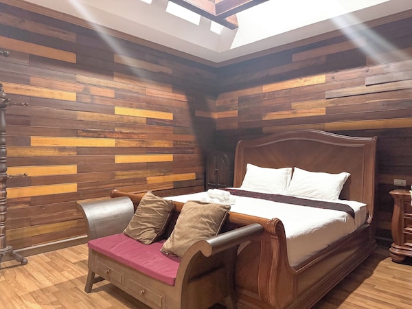 Grand Amazon Hotel - Lampang