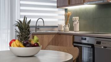 Apartamento superior | Cozinha privada | Frigobar