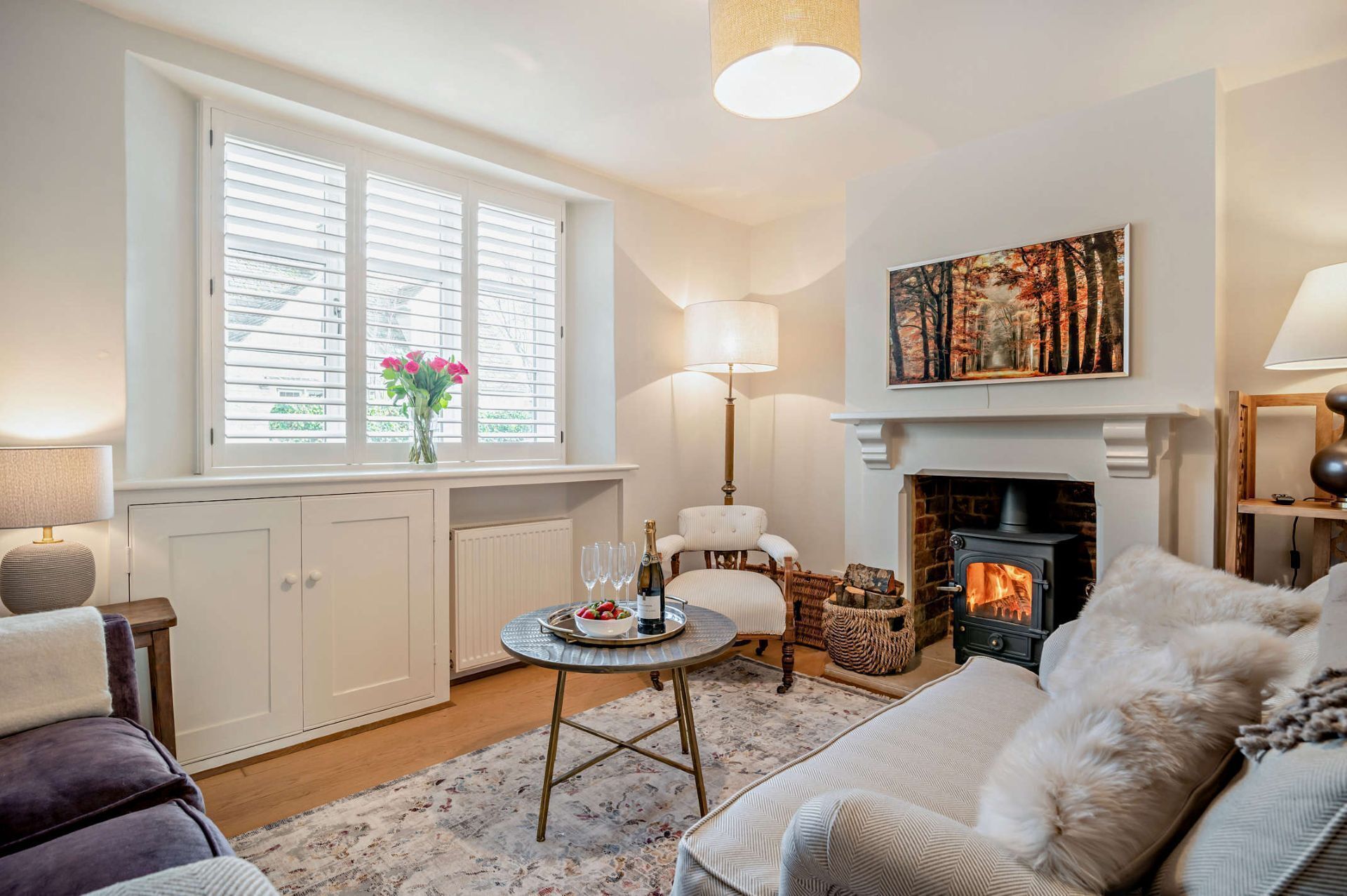 Delightfully Presented Dog Friendly - 2 Bottom End - Warwickshire