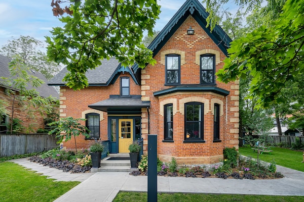 Somewhere Inn Collingwood - Collingwood