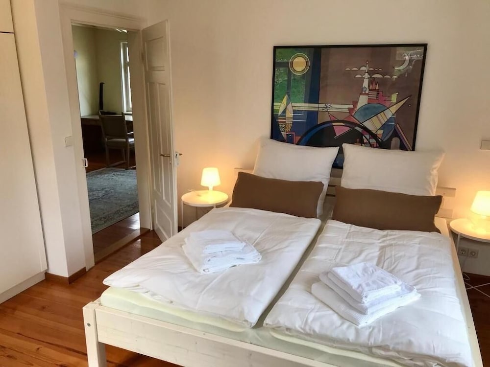 Villa Johanna ✵✵✵✵✵ Geräumige Villa Mit Hochwertiger Ausstattung. - Bad Wildbad