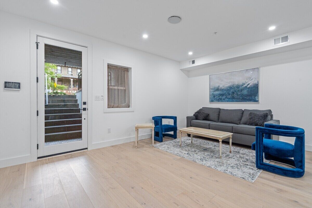 Charming Dc Townhouse Condo| Explore Monuments, Museums & Vibrant Neighborhoods - Bethesda, MD