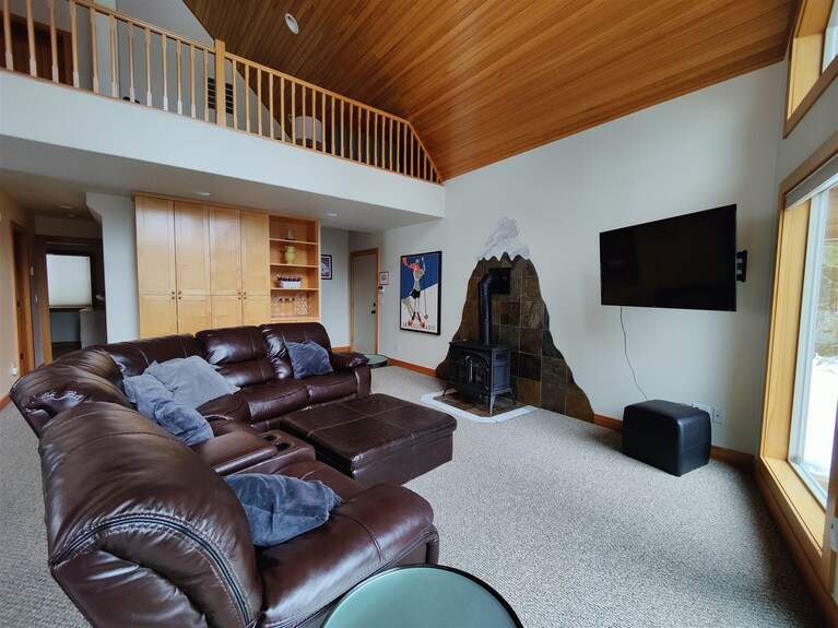 Slope Side Cabin At The Official Collins Lake Resort - Mount Hood, OR