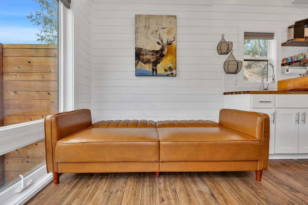 Lake Simtustus Resort Juniper Hill Tiny Home #12 - Hot Tub - Madras, OR