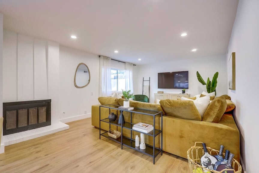 Pickleball Paradise In Mission Viejo - Rancho Santa Margarita, CA