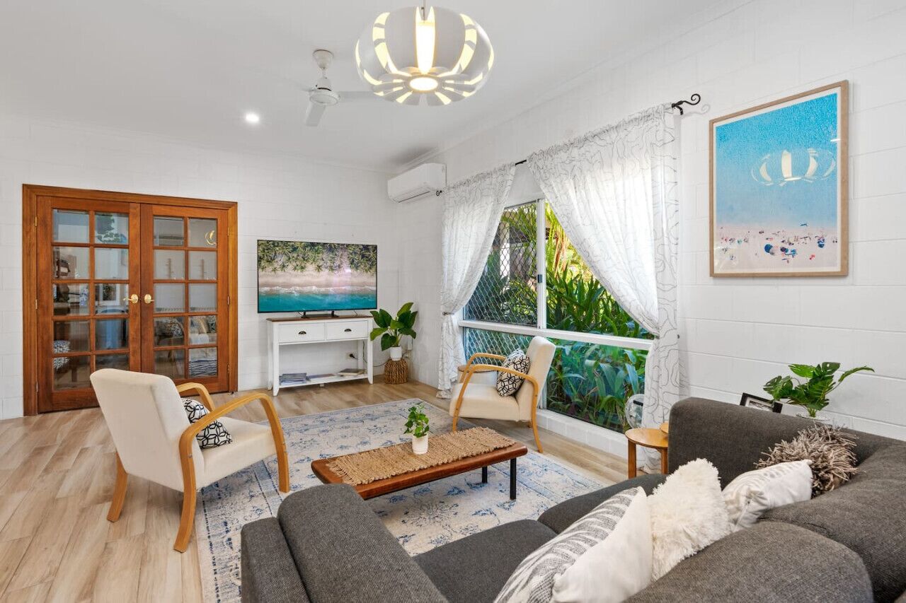 Trinity Beach Family Getaway 4br, Sleeps 10 - Pool - Kuranda