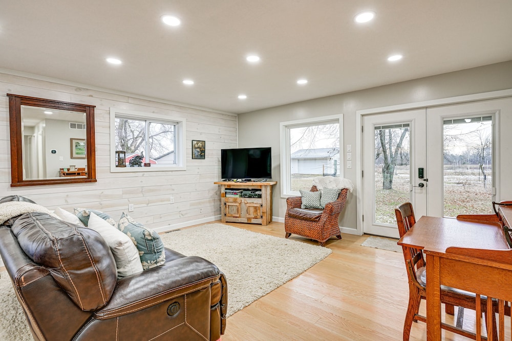 Quiet Shepherd Home: Near Cmu Campus! - Mount Pleasant, MI