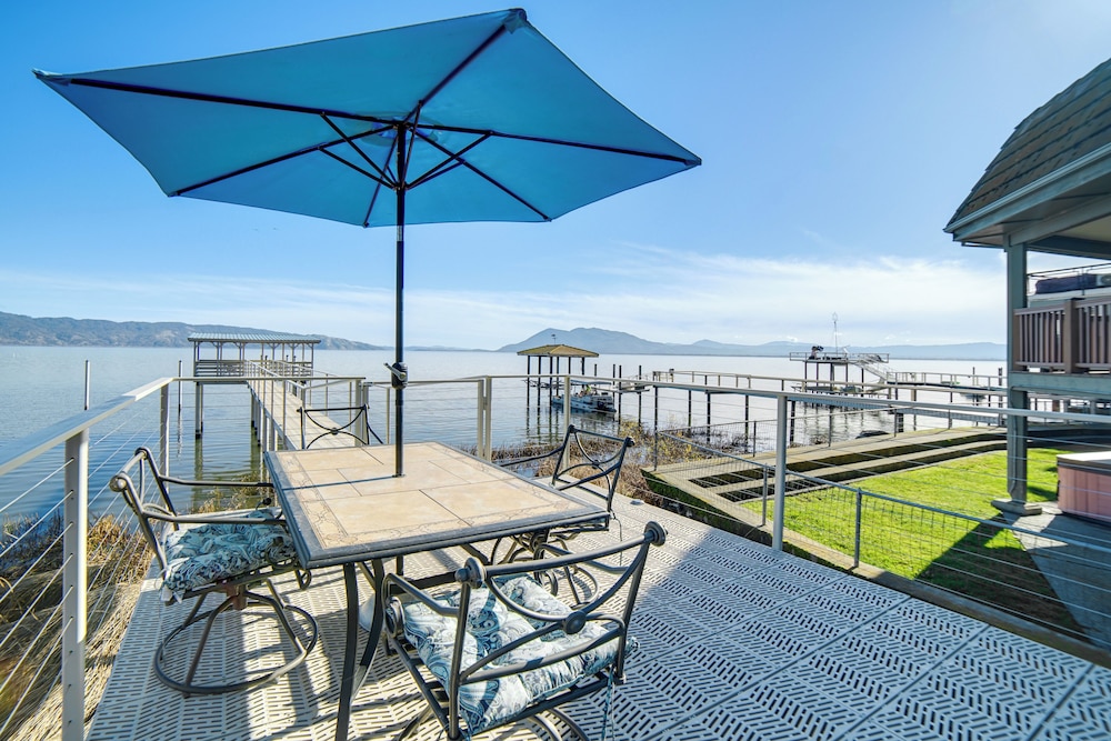 North Lakeport Home On Clear Lake: Boat + Unwind! - Lakeport, CA