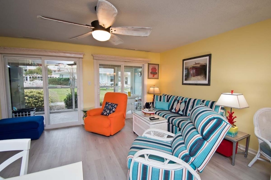 Pebble Beach G-103, Oceanside Condo In Emerald Isle, Nc! - Emerald Isle, NC