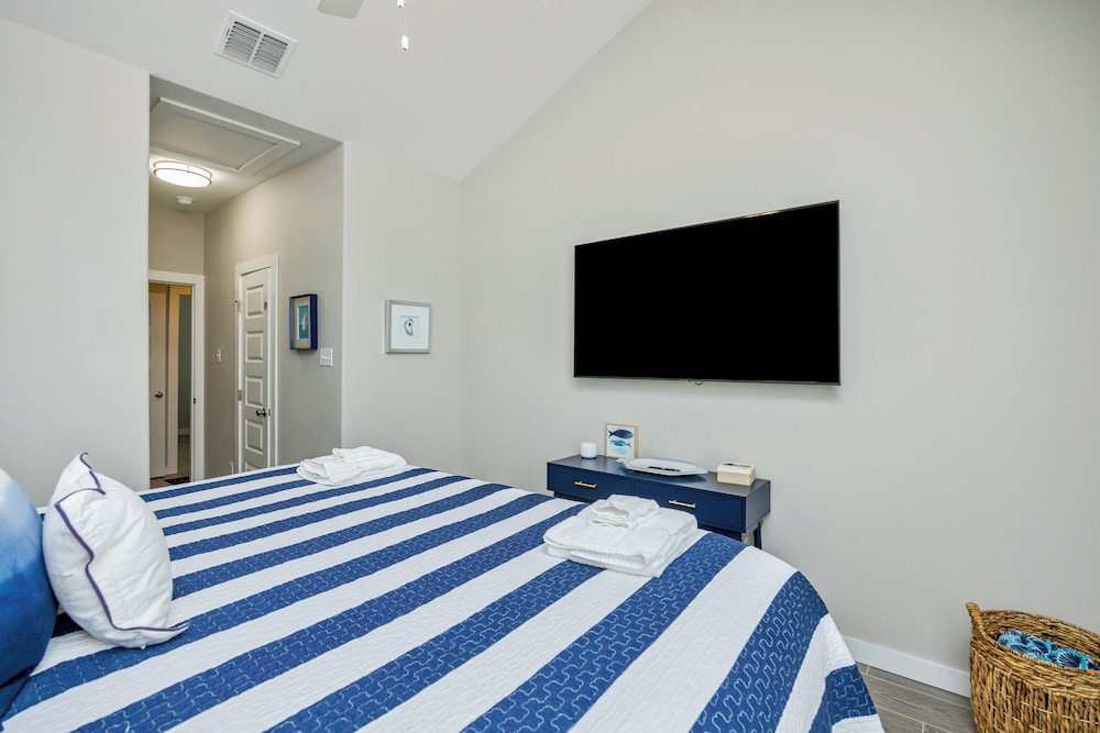4 Palms Point At Aruba Bay Resort - Corpus Christi, TX