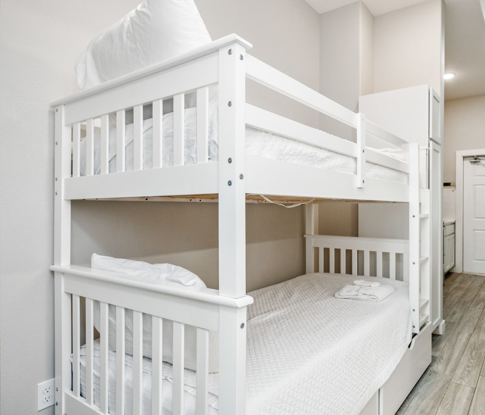 Modern Condo Short Stroll To The Beach, Offering Resort-style Amenities - 텍사스