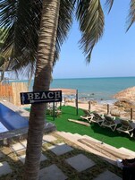 Vista para praia/oceano