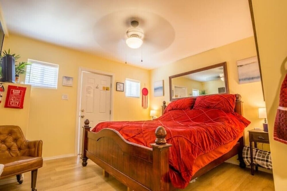 The Tiny Home In Thousand Oaks - Simi Valley, CA