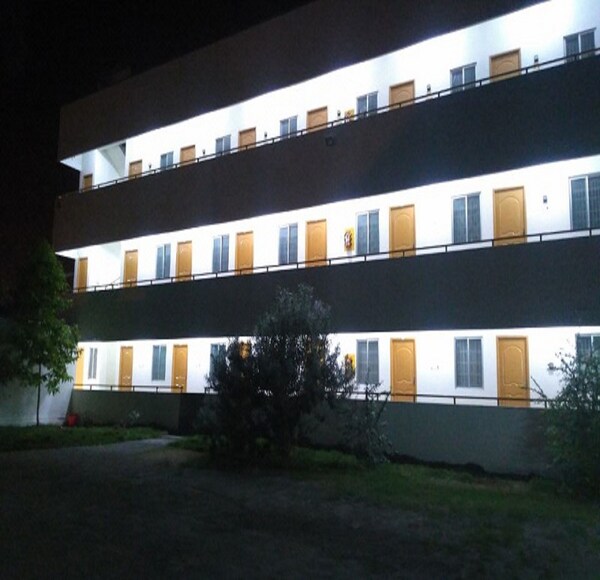 Hotel Sri Sakthi - Salem