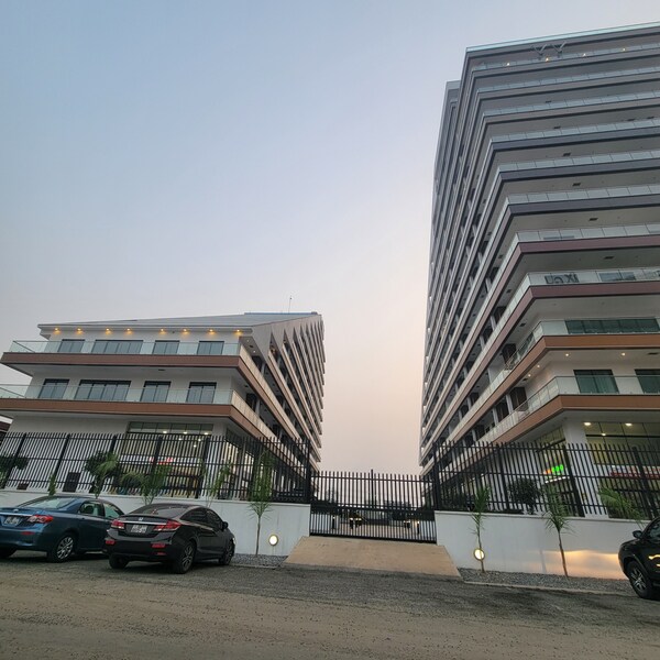 Signature Luxury Apartments - Accra