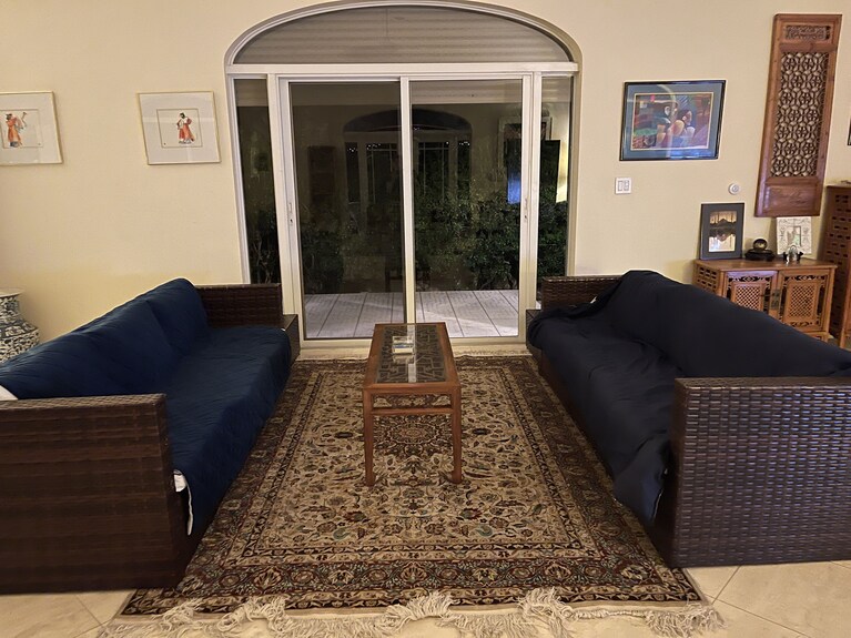 The Xanadu Tradewinds, Home Away To Paradise 8000 Sq Ft Of Privacy And A Pool. - Freeport