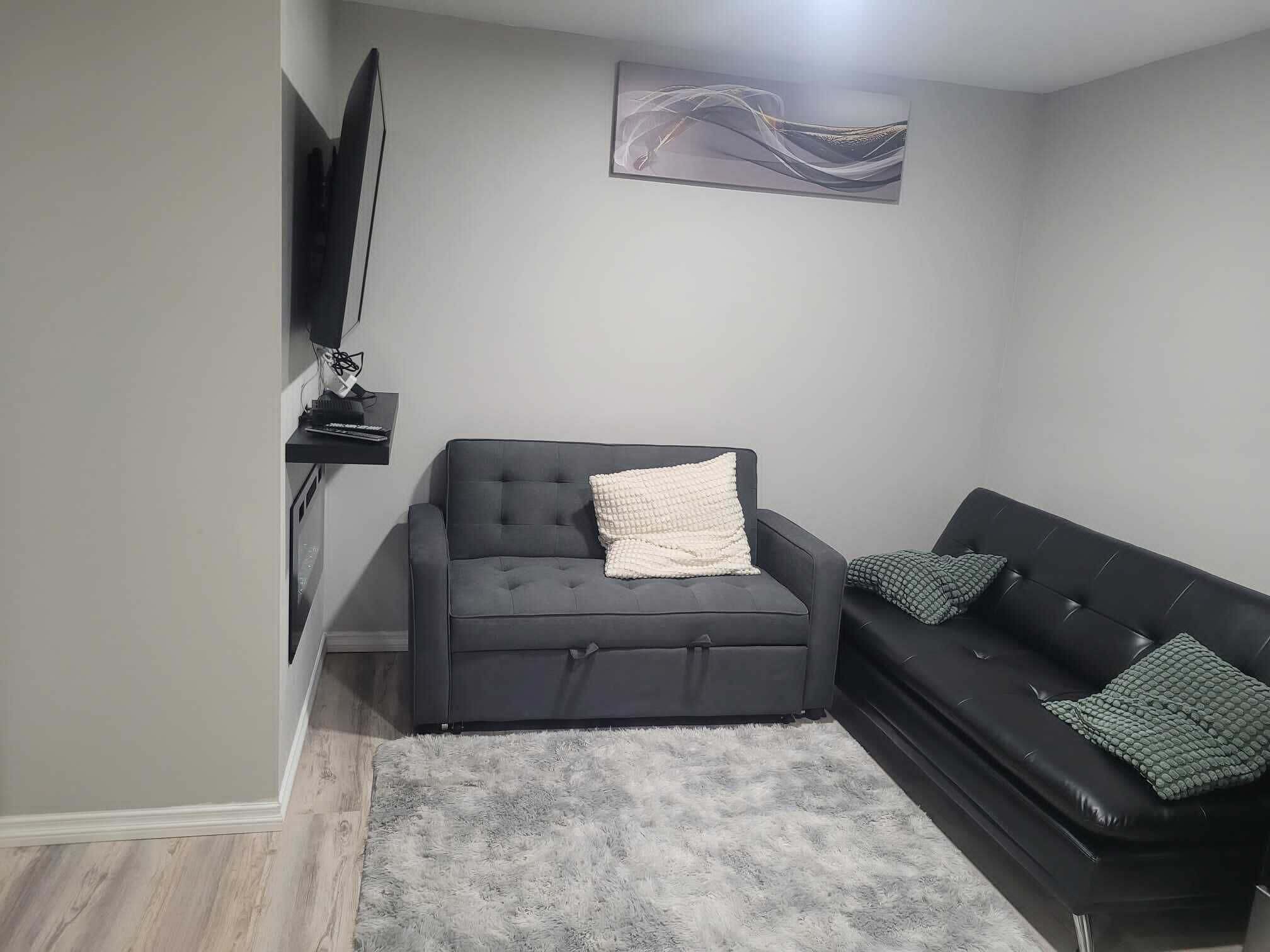 Modern, Cozy 2 Bedroom Suite In Sw Edmonton Close To The Airport. - Edmonton, Canada