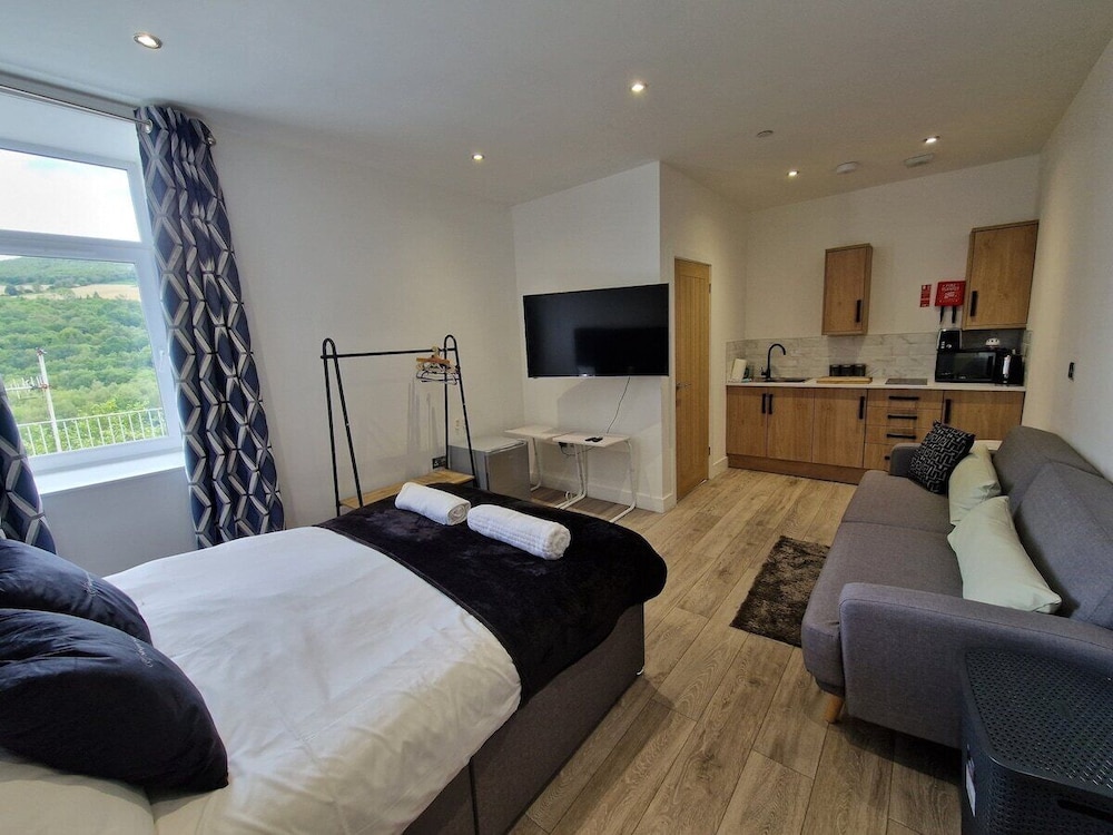 Apartment 4 Tynte Hotel. - South Wales