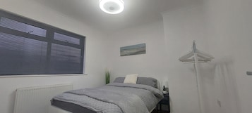 Casa | 3 quartos, ferros/tábuas de passar roupa, Wi-Fi de cortesia