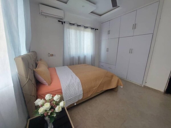 Monroe Luxury Apartments - Kumasi