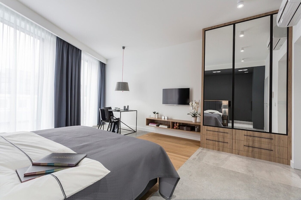 Moderna Profit- Baltiq Plaza - Gdynia