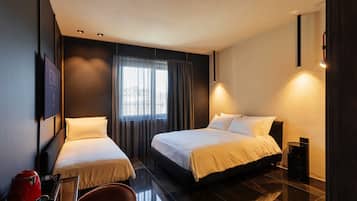 Quarto Superior | 10 quartos, roupa de alta qualidade, edredões de penas