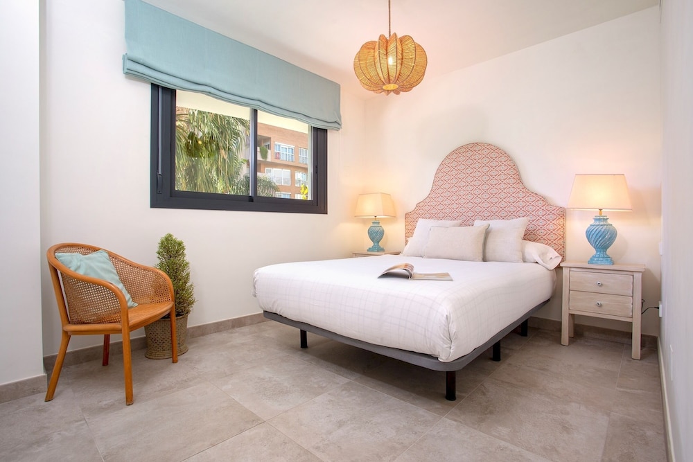 Exclusive apartment in estepona center. Infinity - Estepona | Vrbo