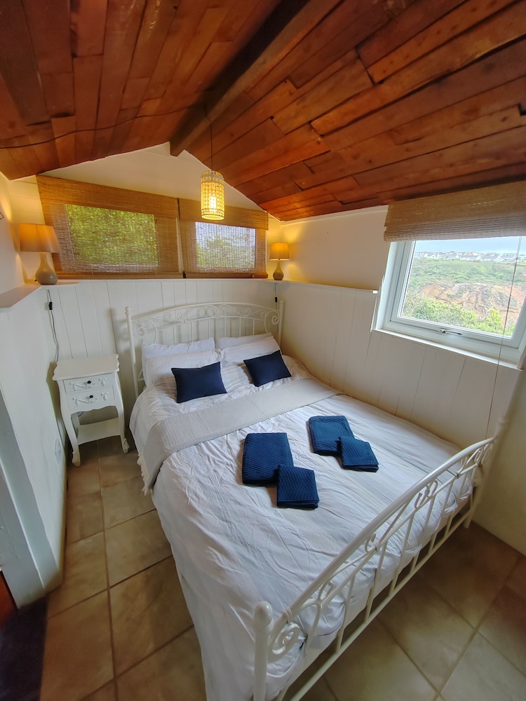 New To Vrbo Unique Coastal Detached Property - St Agnes