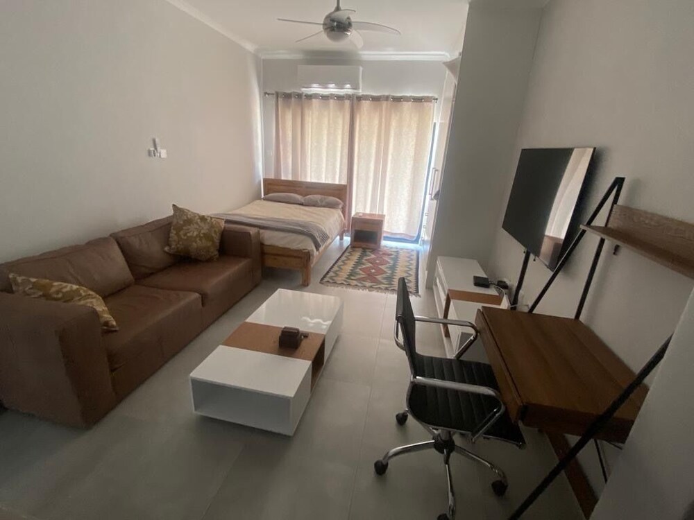 Studio Apartment_h103 - Gaborone