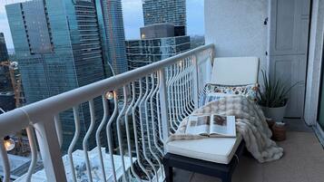 Condo superluxo | Sacada