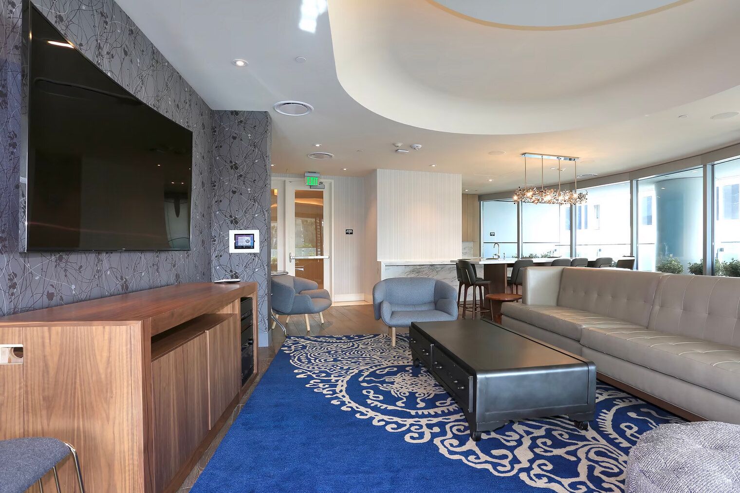 Premium Hayes Valley 1br W/ Gym, Pool, Movies & Bbq, By Blueground - San Francisco, CA