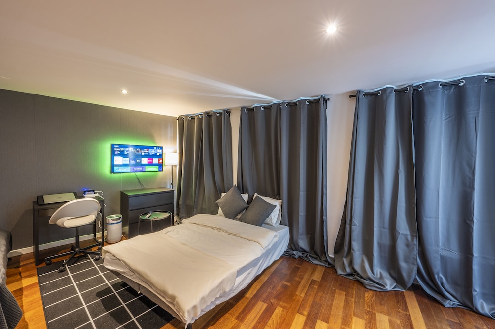 Sensational Studio In Brussels - Ixelles