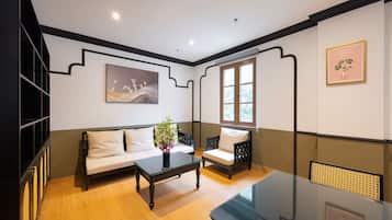 Quarto família, várias camas, vista para a cidade | Roupas de cama premium, edredons de pluma