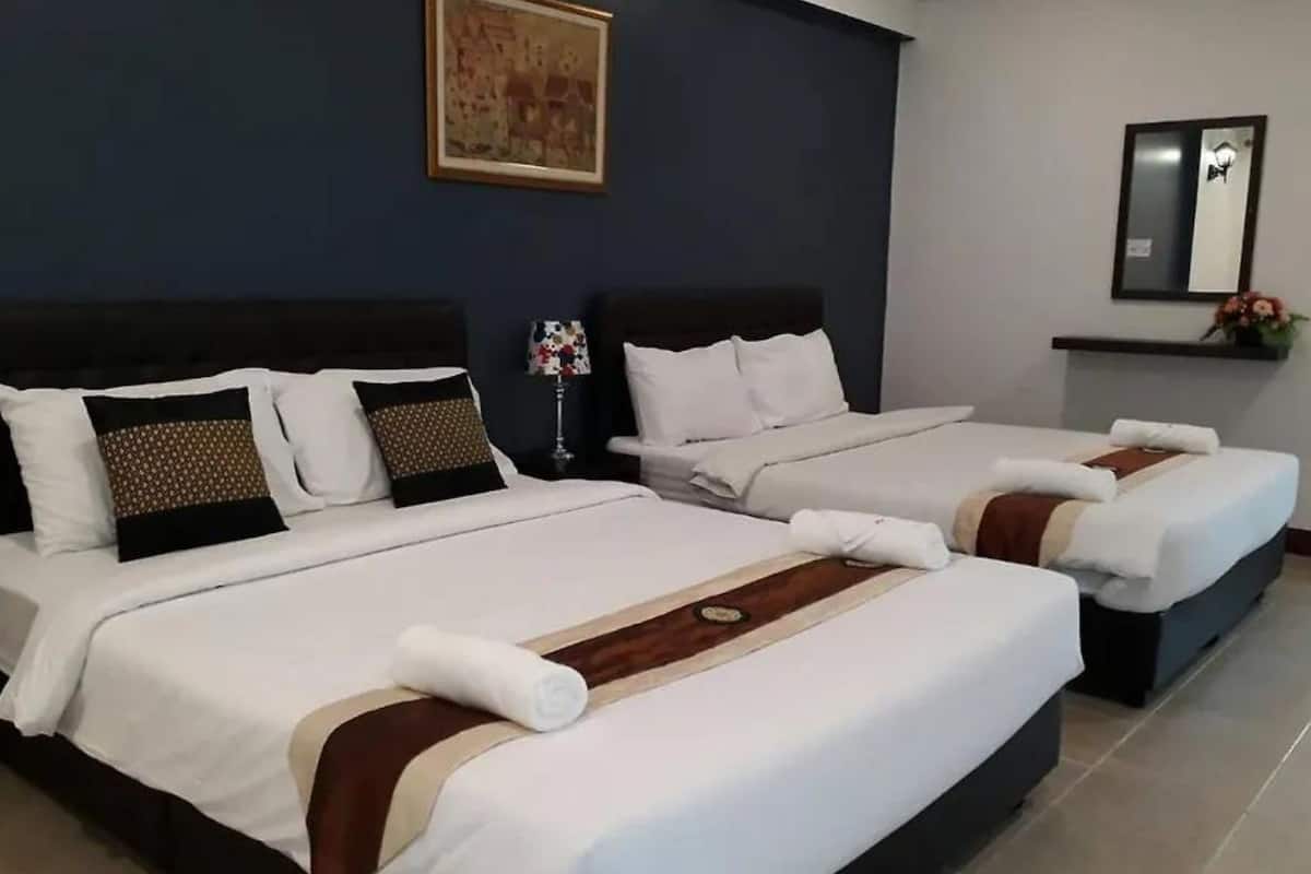 Quarto casal família | Wi-Fi de cortesia, roupa de cama