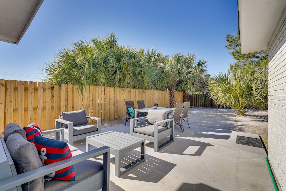 Panama City Beach House W/ Patio, Walk To Ocean - Panama City