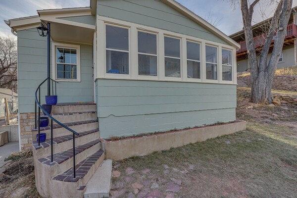 Central Rapid City Home W/ Sunroom & Fireplace! - Rapid City, SD