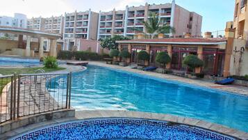 Piscina exterior