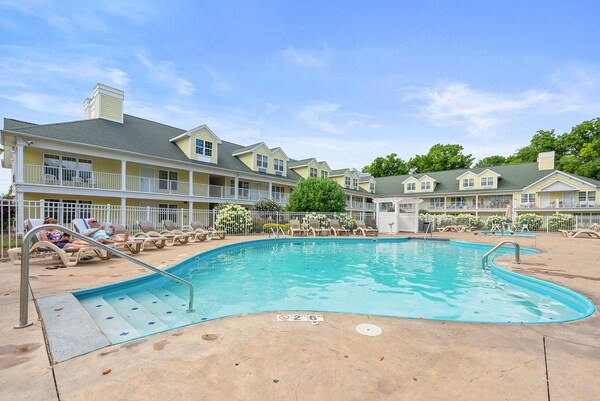 Kelleys Island Venture Resort - Lake Erie, PA