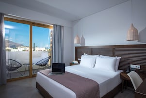 Quarto Duplo Superior | Cofre no quarto, secretária, ferro/tábua de engomar, Wi-fi grátis